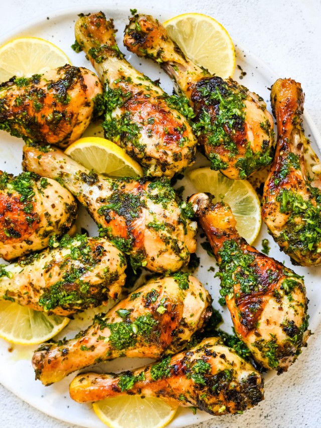 Chimichurri Baked Chicken Legs: Weeknight Family Favorite! » Kay's ...