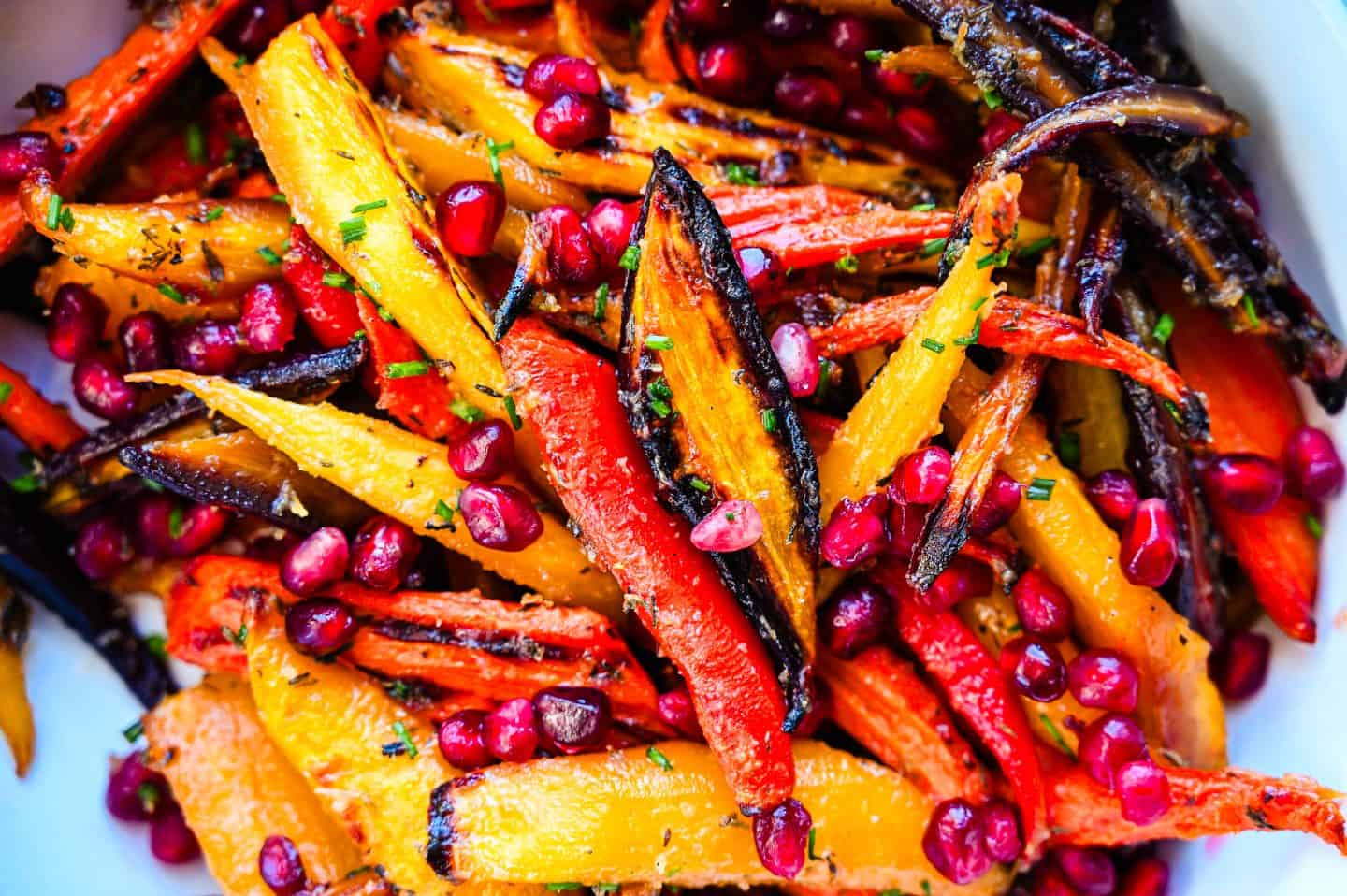 Honey Butter Roasted Carrots (The Best Easy Holiday Side Dish!) | Kay’s ...
