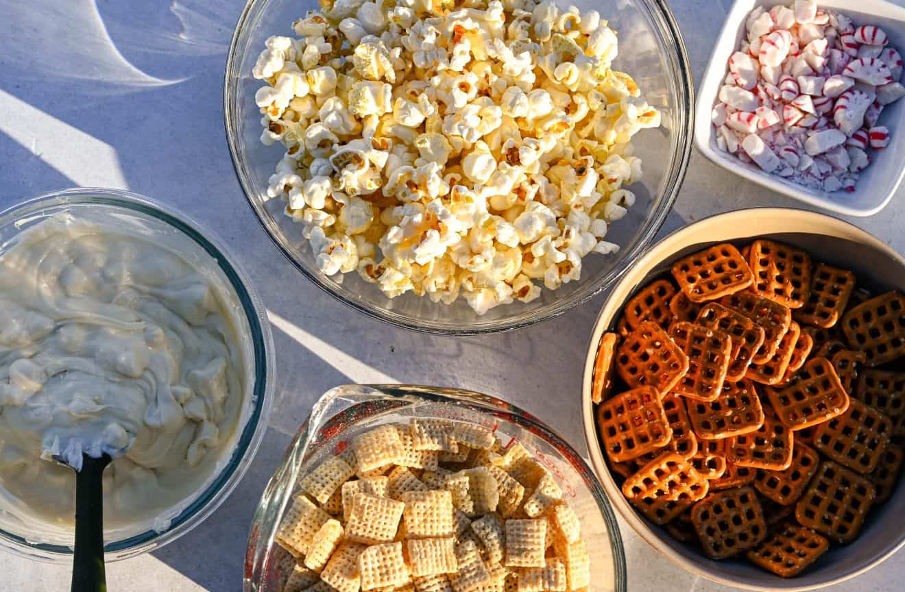 Reindeer Crunch Snack Mix | Easy Festive Christmas Treat