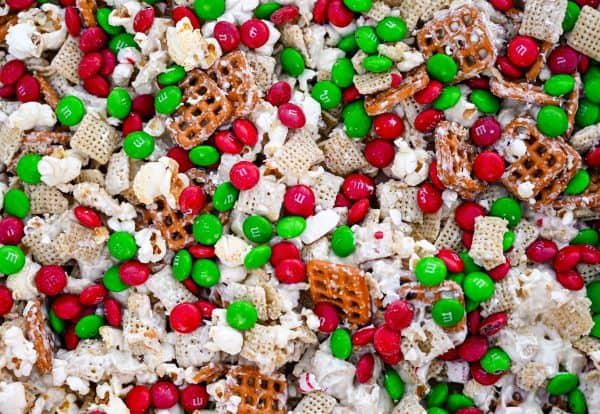 Reindeer Crunch Snack Mix | Easy Festive Christmas Treat