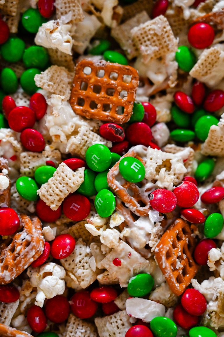 Reindeer Crunch Snack Mix | Easy Festive Christmas Treat