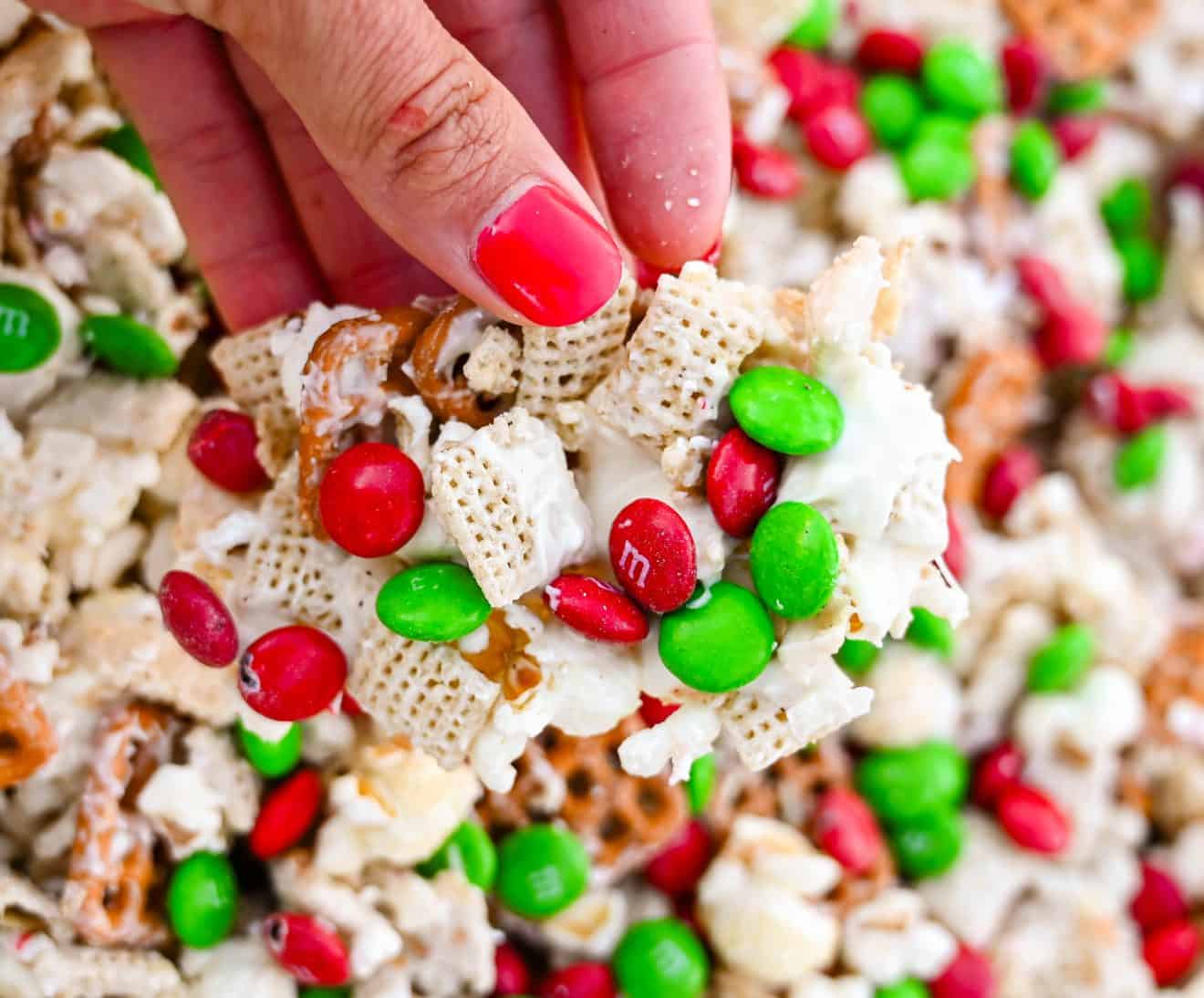 Reindeer Crunch Snack Mix | Easy Festive Christmas Treat